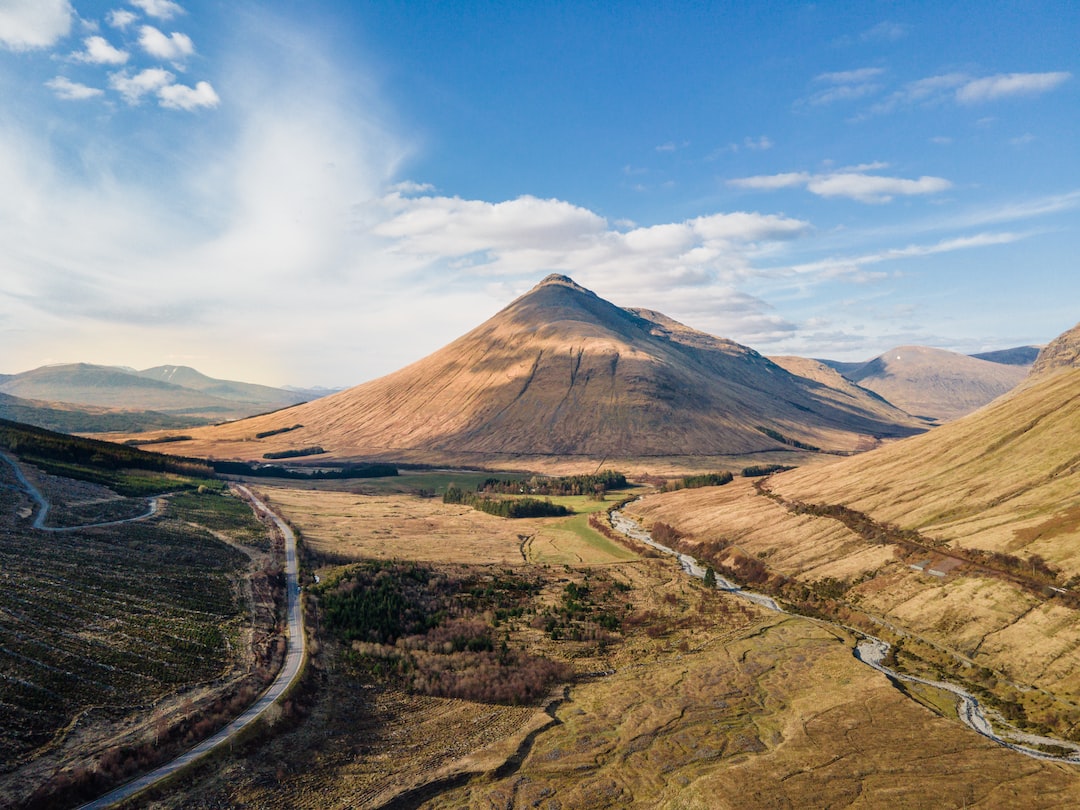 Discovering the Majestic Beauty of the Scottish Highlands in Scotland ...